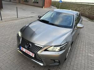 Grey Lexus CT 2018 in Daugavpils, with an engine capacity of 1.80 L and mileage of 187 thousand km for 15000 €, photo 9 on AUTOMOTO.COM.LV