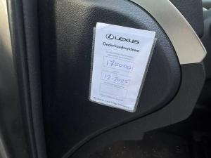 Grey Lexus CT 2018 in Daugavpils, with an engine capacity of 1.80 L and mileage of 187 thousand km for 15000 €, photo 28 on AUTOMOTO.COM.LV