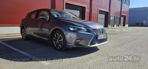 Pelēks Lexus CT 2020 Tallina, ar dzinēja tilpumu 1.80 L un nobraukumu 150 tūkst. km par 15800 €, foto 4 vietnē AUTOMOTO.COM.LV