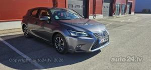 Pelēks Lexus CT 2020 Tallina, ar dzinēja tilpumu 1.80 L un nobraukumu 150 tūkst. km par 15800 €, foto 5 vietnē AUTOMOTO.COM.LV