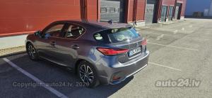 Pelēks Lexus CT 2020 Tallina, ar dzinēja tilpumu 1.80 L un nobraukumu 150 tūkst. km par 15800 €, foto 9 vietnē AUTOMOTO.COM.LV