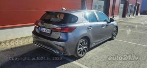 Pelēks Lexus CT 2020 Tallina, ar dzinēja tilpumu 1.80 L un nobraukumu 150 tūkst. km par 15800 €, foto 11 vietnē AUTOMOTO.COM.LV