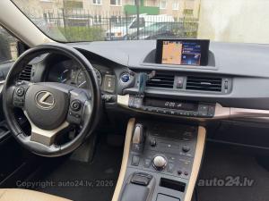 Lexus CT 2015 in Tallinn, with an engine capacity of 1.80 L and mileage of 173 thousand km for 12500 €, photo 12 on AUTOMOTO.COM.LV