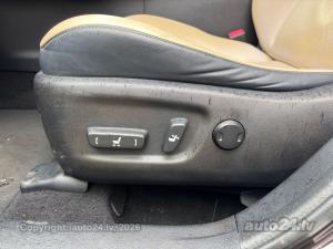 Lexus CT 2015 in Tallinn, with an engine capacity of 1.80 L and mileage of 173 thousand km for 12500 €, photo 23 on AUTOMOTO.COM.LV