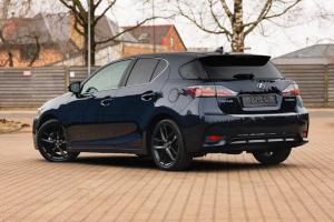 Lexus CT 2016 in Riga, with an engine capacity of 1.80 L and mileage of 107 thousand km for 13990 €, photo 18 on AUTOMOTO.COM.LV