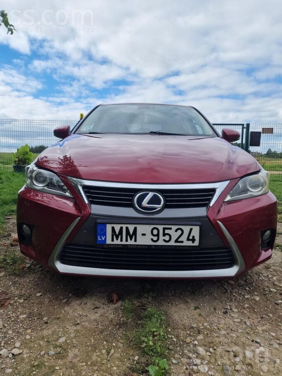 Sarkans Lexus CT 2014 Dobele, ar dzinēja tilpumu 1.80 L un nobraukumu 265 tūkst. km par 11500 €, foto 3 vietnē AUTOMOTO.COM.LV