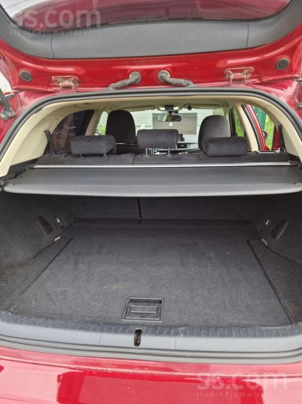 Sarkans Lexus CT 2014 Dobele, ar dzinēja tilpumu 1.80 L un nobraukumu 265 tūkst. km par 11500 €, foto 6 vietnē AUTOMOTO.COM.LV
