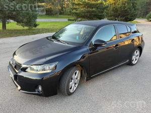 Фиолетовый Лексус СТ 2011 в Екабпилс, объемом двигателя 1.80 л и пробегом 287 тыс. км за 7000 €, фото 3 на AUTOMOTO.COM.LV
