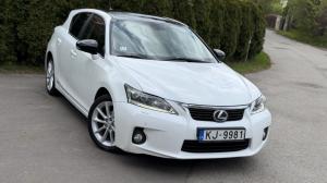 Balts Lexus CT 2011 Rīga, ar dzinēja tilpumu 1.80 L un nobraukumu 216 tūkst. km par 8150 €, foto 6 vietnē AUTOMOTO.COM.LV