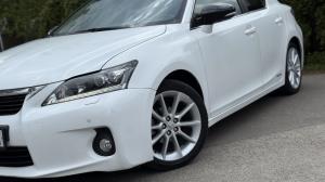 Balts Lexus CT 2011 Rīga, ar dzinēja tilpumu 1.80 L un nobraukumu 216 tūkst. km par 8150 €, foto 13 vietnē AUTOMOTO.COM.LV