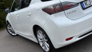 Balts Lexus CT 2011 Rīga, ar dzinēja tilpumu 1.80 L un nobraukumu 216 tūkst. km par 8150 €, foto 17 vietnē AUTOMOTO.COM.LV