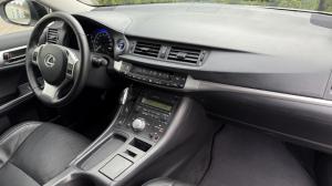 Balts Lexus CT 2011 Rīga, ar dzinēja tilpumu 1.80 L un nobraukumu 216 tūkst. km par 8150 €, foto 19 vietnē AUTOMOTO.COM.LV