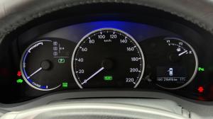Balts Lexus CT 2011 Rīga, ar dzinēja tilpumu 1.80 L un nobraukumu 216 tūkst. km par 8150 €, foto 22 vietnē AUTOMOTO.COM.LV