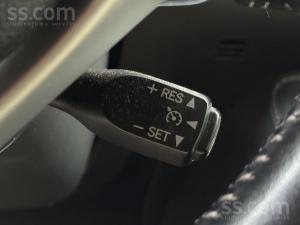 White Lexus CT 2011 in Jelgava, with an engine capacity of 1.80 L and mileage of 260 thousand km for 7950 €, photo 22 on AUTOMOTO.COM.LV
