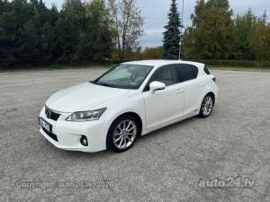 Balts Lexus CT 2011 Tallina, ar dzinēja tilpumu 1.80 L un nobraukumu 169 tūkst. km par 9490 €, foto  vietnē AUTOMOTO.COM.LV