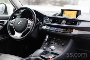 Balts Lexus CT 2012 Rīga, ar dzinēja tilpumu 1.80 L un nobraukumu 191 tūkst. km par 8990 €, foto 24 vietnē AUTOMOTO.COM.LV