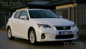 Balts Lexus CT 2012 Rīga, ar dzinēja tilpumu 1.80 L un nobraukumu 205 tūkst. km par 8100 €, foto  vietnē AUTOMOTO.COM.LV