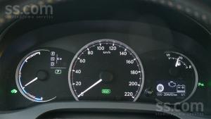 Белый Лексус СТ 2012 в Рига, объемом двигателя 1.80 л и пробегом 205 тыс. км за 8100 €, фото 13 на AUTOMOTO.COM.LV