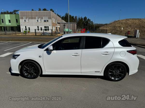 Balts Lexus CT 2013 Tallina, ar dzinēja tilpumu 1.80 L un nobraukumu 113 tūkst. km par 11900 €, foto 8 vietnē AUTOMOTO.COM.LV