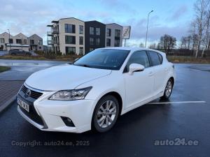 Balts Lexus CT 2014 Tallina, ar dzinēja tilpumu 1.80 L un nobraukumu 142 tūkst. km par 10200 €, foto 9 vietnē AUTOMOTO.COM.LV