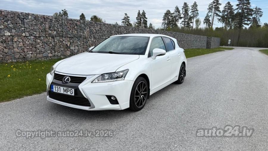 Balts Lexus CT 2015 Tallina, ar dzinēja tilpumu 1.80 L un nobraukumu 189 tūkst. km par 12500 €, foto 3 vietnē AUTOMOTO.COM.LV