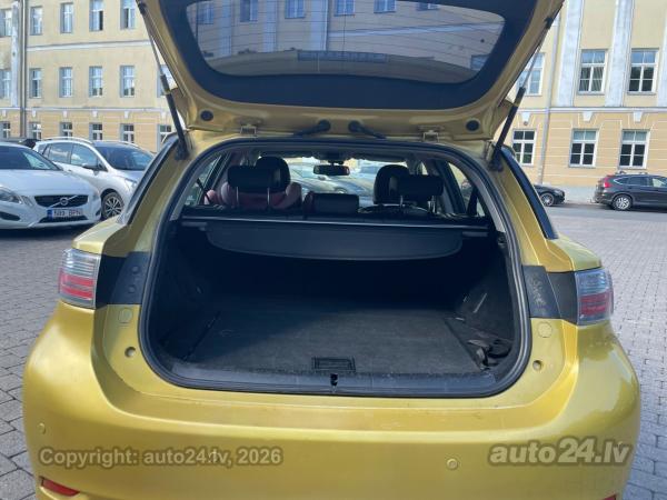 Dzeltens Lexus CT 2011 Tartu, ar dzinēja tilpumu 1.80 L un nobraukumu 354 tūkst. km par 3500 €, foto 5 vietnē AUTOMOTO.COM.LV