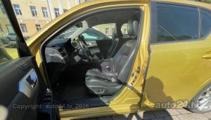 Dzeltens Lexus CT 2011 Tartu, ar dzinēja tilpumu 1.80 L un nobraukumu 354 tūkst. km par 3500 €, foto 16 vietnē AUTOMOTO.COM.LV