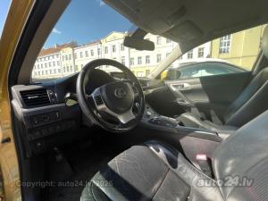 Dzeltens Lexus CT 2011 Tartu, ar dzinēja tilpumu 1.80 L un nobraukumu 354 tūkst. km par 3500 €, foto 17 vietnē AUTOMOTO.COM.LV