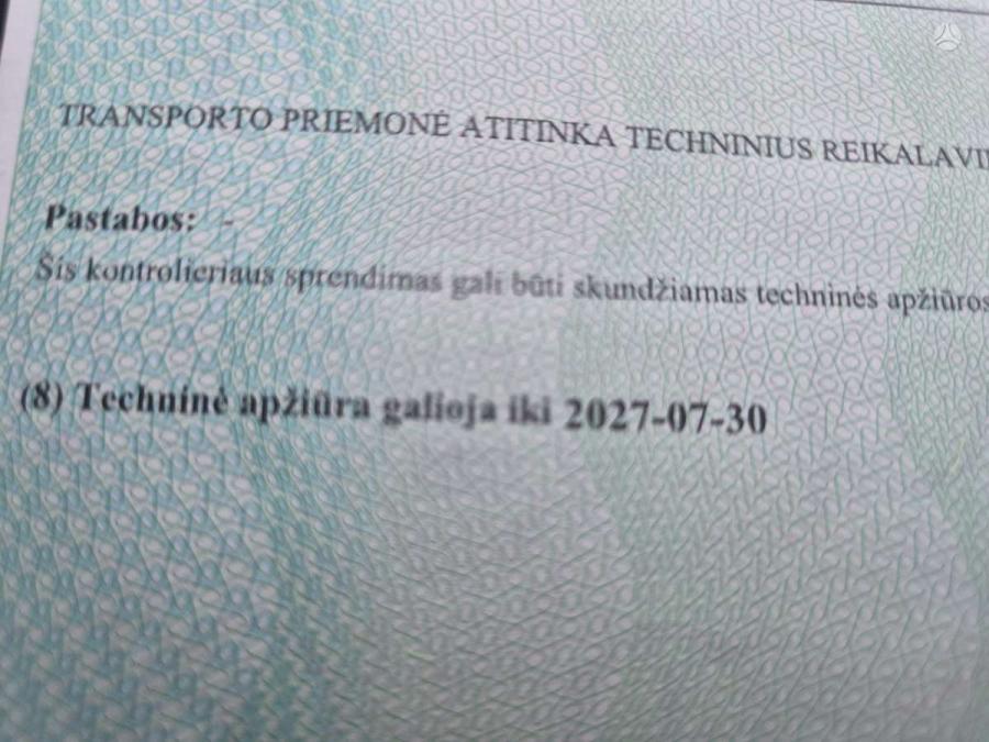 Черный Лексус ES 300 H 2018 в Вильнюс, объемом двигателя 2.49 л и пробегом 260 тыс. км за 18380 €, фото 21 на AUTOMOTO.COM.LV