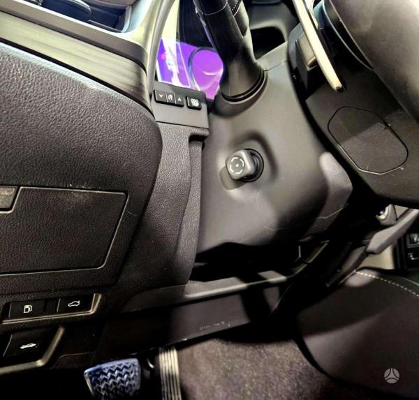 Melns Lexus ES 300 H 2021 Marijampole, ar dzinēja tilpumu 2.49 L un nobraukumu 276 tūkst. km par 20990 €, foto 11 vietnē AUTOMOTO.COM.LV
