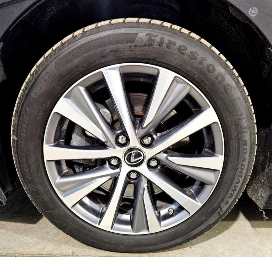 Melns Lexus ES 300 H 2021 Marijampole, ar dzinēja tilpumu 2.49 L un nobraukumu 274 tūkst. km par 19500 €, foto 31 vietnē AUTOMOTO.COM.LV