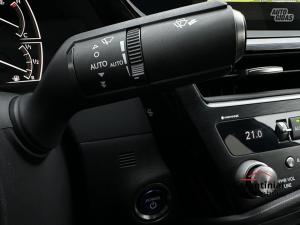 Melns Lexus ES 300 H 2022 Avižieniai, ar dzinēja tilpumu 2.50 L un nobraukumu 167 tūkst. km par 29950 €, foto 20 vietnē AUTOMOTO.COM.LV