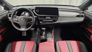 Black Lexus ES 300 H 2022 in Tallinn, with an engine capacity of 2.49 L and mileage of 42 thousand km for 41995 €, photo 15 on AUTOMOTO.COM.LV