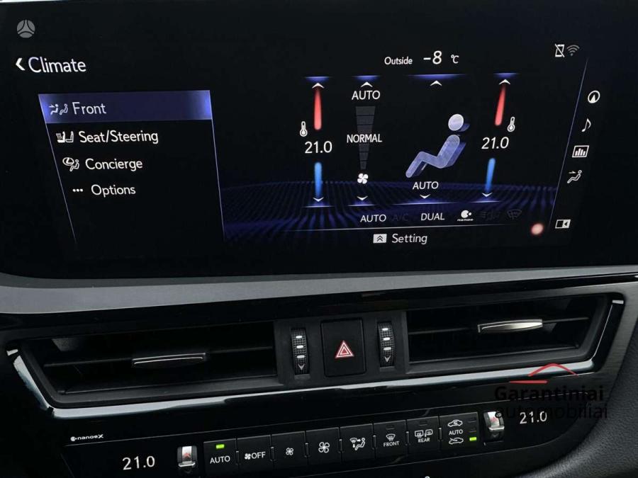Melns Lexus ES 300 H 2022 Viļņa, ar dzinēja tilpumu 2.50 L un nobraukumu 169 tūkst. km par 27500 €, foto 26 vietnē AUTOMOTO.COM.LV