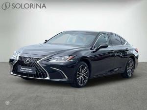 Black Lexus ES 300 H 2023 in Klaipeda, with an engine capacity of 2.49 L and mileage of 53 thousand km for 39900 €, photo  on AUTOMOTO.COM.LV