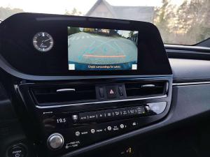 Black Lexus ES 300 H 2023 in Anyksciai, with an engine capacity of 2.50 L and mileage of 220 thousand km for 24799 €, photo 14 on AUTOMOTO.COM.LV