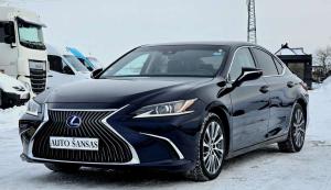 Blue Lexus ES 300 H 2019 in Taurage, with an engine capacity of 2.49 L and mileage of 171 thousand km for 21900 €, photo 3 on AUTOMOTO.COM.LV