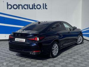 Zils Lexus ES 300 H 2019 Kauņa, ar dzinēja tilpumu 2.49 L un nobraukumu 112 tūkst. km par 26499 €, foto 6 vietnē AUTOMOTO.COM.LV