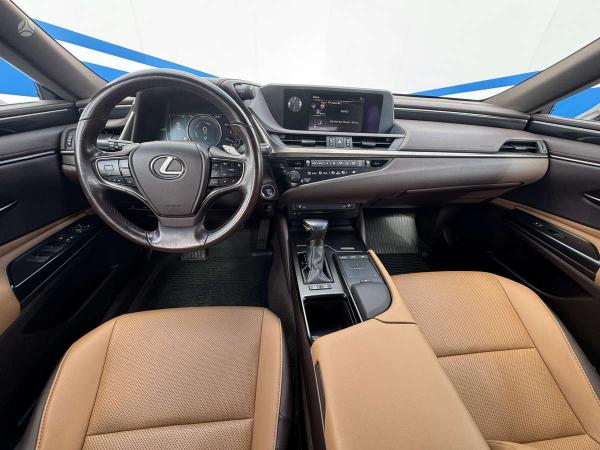 Zils Lexus ES 300 H 2019 Kauņa, ar dzinēja tilpumu 2.49 L un nobraukumu 112 tūkst. km par 26499 €, foto 9 vietnē AUTOMOTO.COM.LV