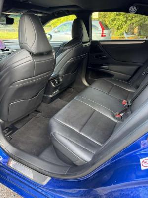 Zils Lexus ES 300 H 2019 Trakai, ar dzinēja tilpumu 2.49 L un nobraukumu 144 tūkst. km par 28500 €, foto 8 vietnē AUTOMOTO.COM.LV