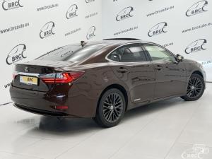Brūns Lexus ES 300 H 2016 Avižieniai, ar dzinēja tilpumu 2.50 L un nobraukumu 122 tūkst. km par 18000 €, foto 3 vietnē AUTOMOTO.COM.LV