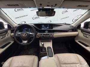 Brūns Lexus ES 300 H 2016 Avižieniai, ar dzinēja tilpumu 2.50 L un nobraukumu 122 tūkst. km par 18000 €, foto 4 vietnē AUTOMOTO.COM.LV