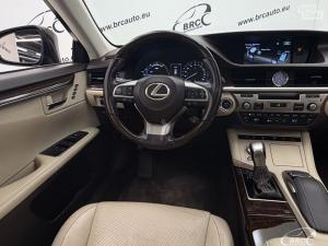 Brūns Lexus ES 300 H 2016 Avižieniai, ar dzinēja tilpumu 2.50 L un nobraukumu 122 tūkst. km par 18000 €, foto 15 vietnē AUTOMOTO.COM.LV