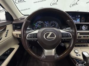 Brūns Lexus ES 300 H 2016 Avižieniai, ar dzinēja tilpumu 2.50 L un nobraukumu 122 tūkst. km par 18000 €, foto 32 vietnē AUTOMOTO.COM.LV