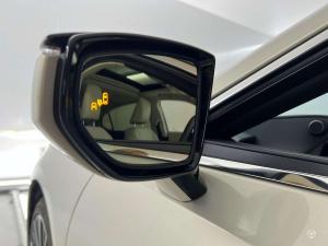 Brūns Lexus ES 300 H 2025 Viļņa, ar dzinēja tilpumu 2.49 L un nobraukumu 15 tūkst. km par 45900 €, foto 24 vietnē AUTOMOTO.COM.LV