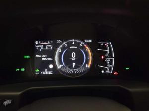 Green Lexus ES 300 H 2019 in Kaunas, with an engine capacity of 2.49 L and mileage of 114 thousand km for 31900 €, photo 14 on AUTOMOTO.COM.LV