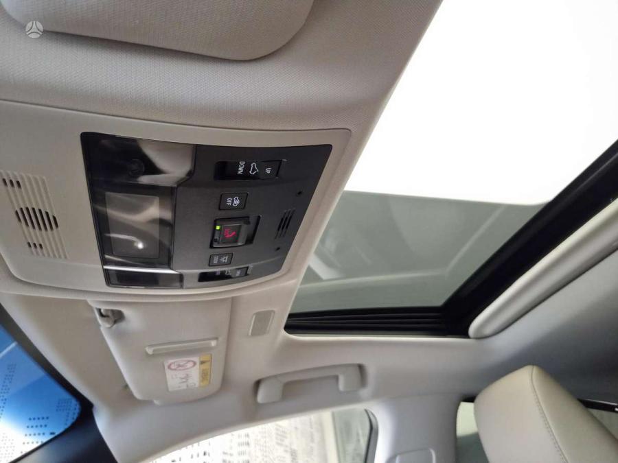 Green Lexus ES 300 H 2019 in Kaunas, with an engine capacity of 2.49 L and mileage of 114 thousand km for 31900 €, photo 22 on AUTOMOTO.COM.LV