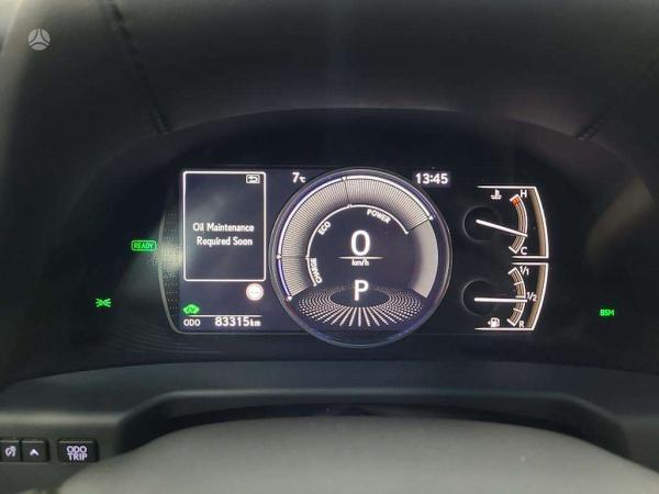 Green Lexus ES 300 H 2021 in Vilnius, with an engine capacity of 2.49 L and mileage of 83 thousand km for 31999 €, photo 8 on AUTOMOTO.COM.LV