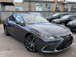Pelēks Lexus ES 300 H 2023 Viļņa, ar dzinēja tilpumu 2.49 L un nobraukumu 93 tūkst. km par 34600 €, foto 7 vietnē AUTOMOTO.COM.LV
