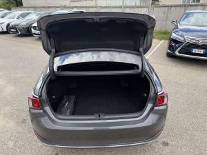 Pelēks Lexus ES 300 H 2023 Viļņa, ar dzinēja tilpumu 2.49 L un nobraukumu 93 tūkst. km par 34600 €, foto 17 vietnē AUTOMOTO.COM.LV